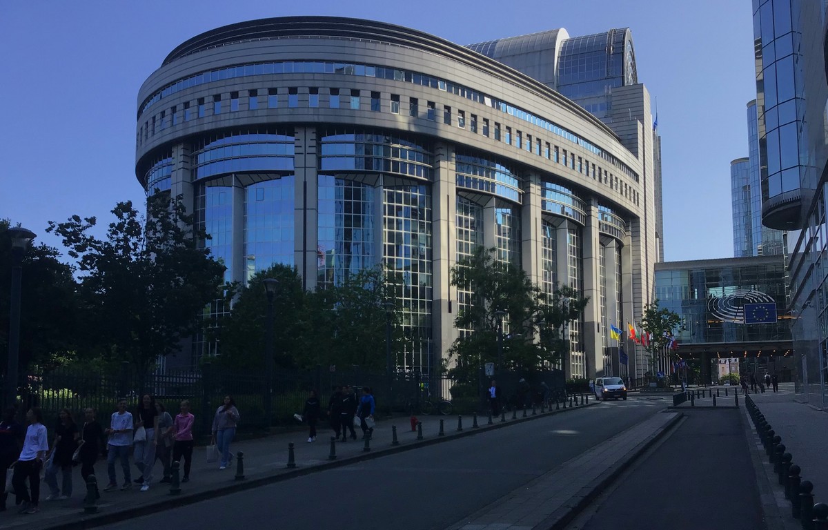 La paix ! Visite du Parlement européen - Collège Les Hautiers de Marines