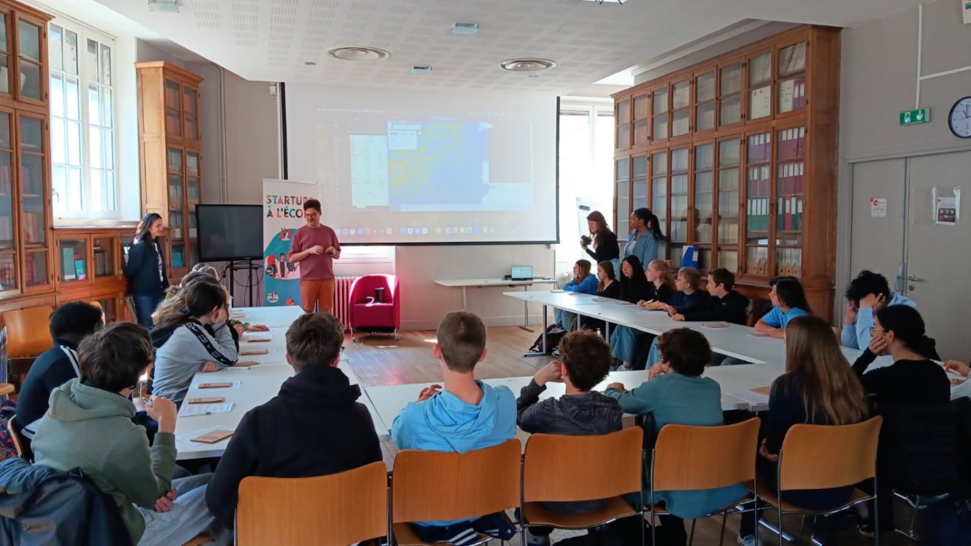Visite d'une start-Up, première étape d'un projet avec les 4C - Collège ...
